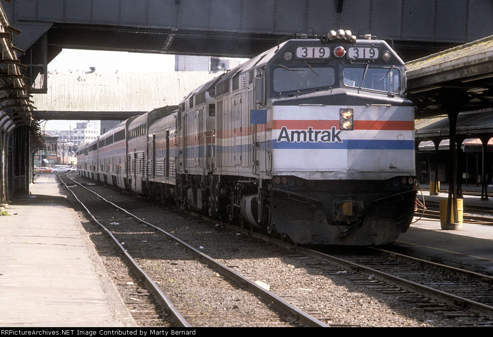 AMTK 319, Tr. 14, Coast Starlight